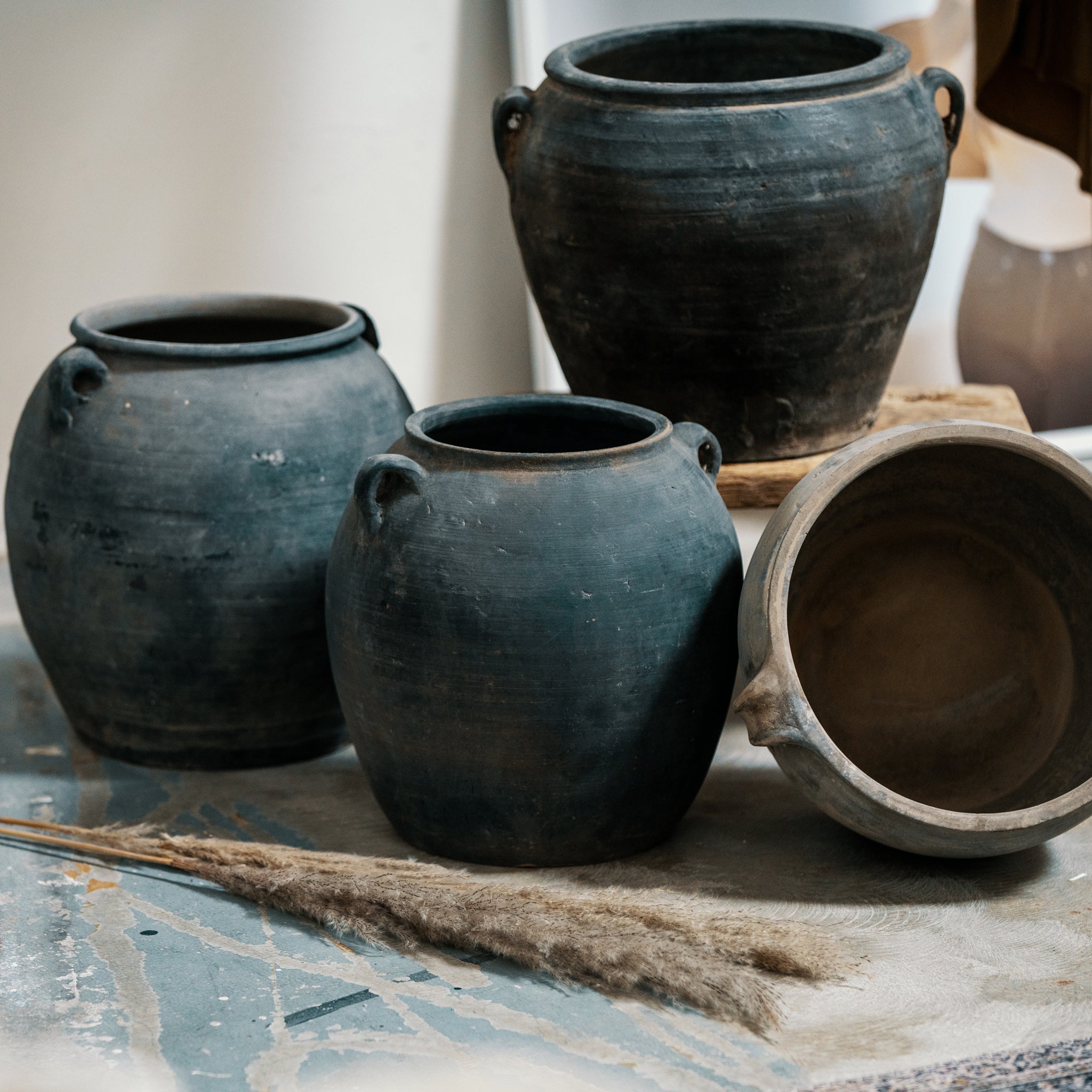 Vintage Chinese Water Pot with Two Ears – Rowan