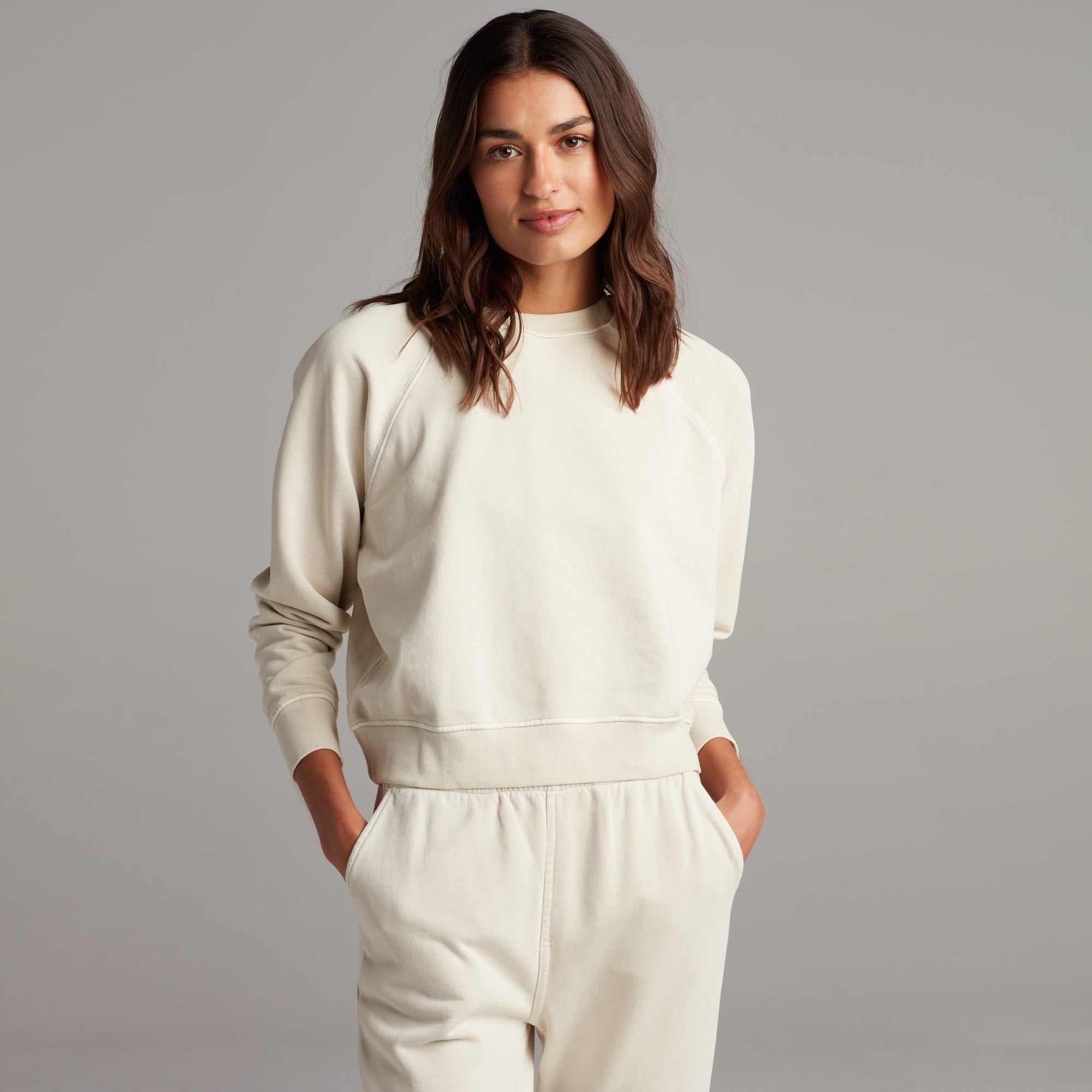 Addison Raglan Sweatshirt – Rowan